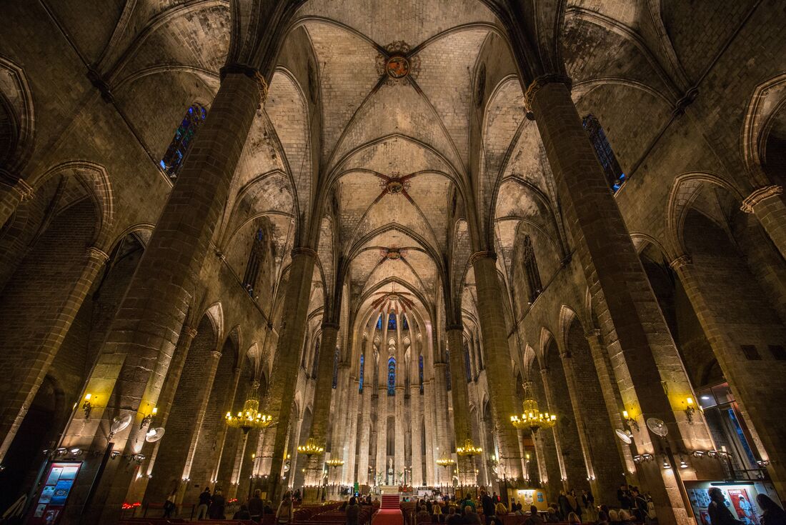 Tour | Highlights of Spain | Intrepid Travel | ZMRS